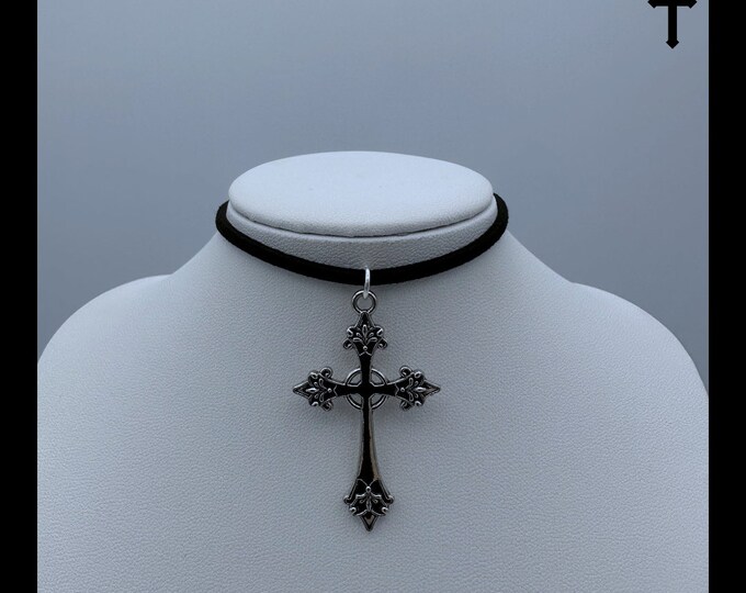 Large Cross Choker, Black Velvet Choker, Gothic Cross, Goth Velvet ...