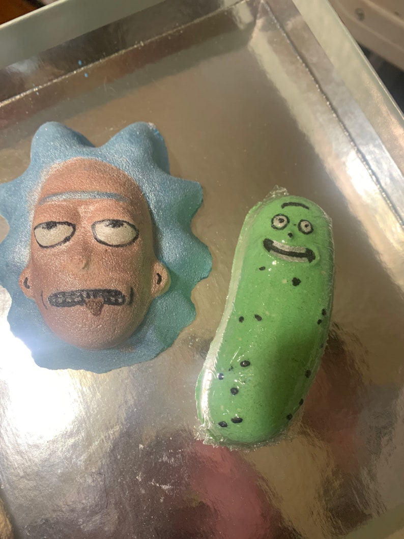 Científico Caricatura Pickle Ricky y Mort Bombas de baño de natación ...