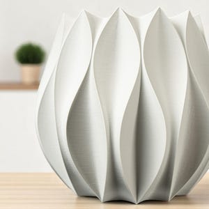 Neo Lotus Planter – Modern Sculptural Pot, Orchid, Succulent, Airplant ...