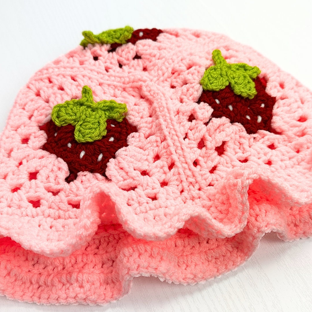 CROCHET PATTERN - Strawberry Granny Square Bucket Hat Crochet Pattern ...
