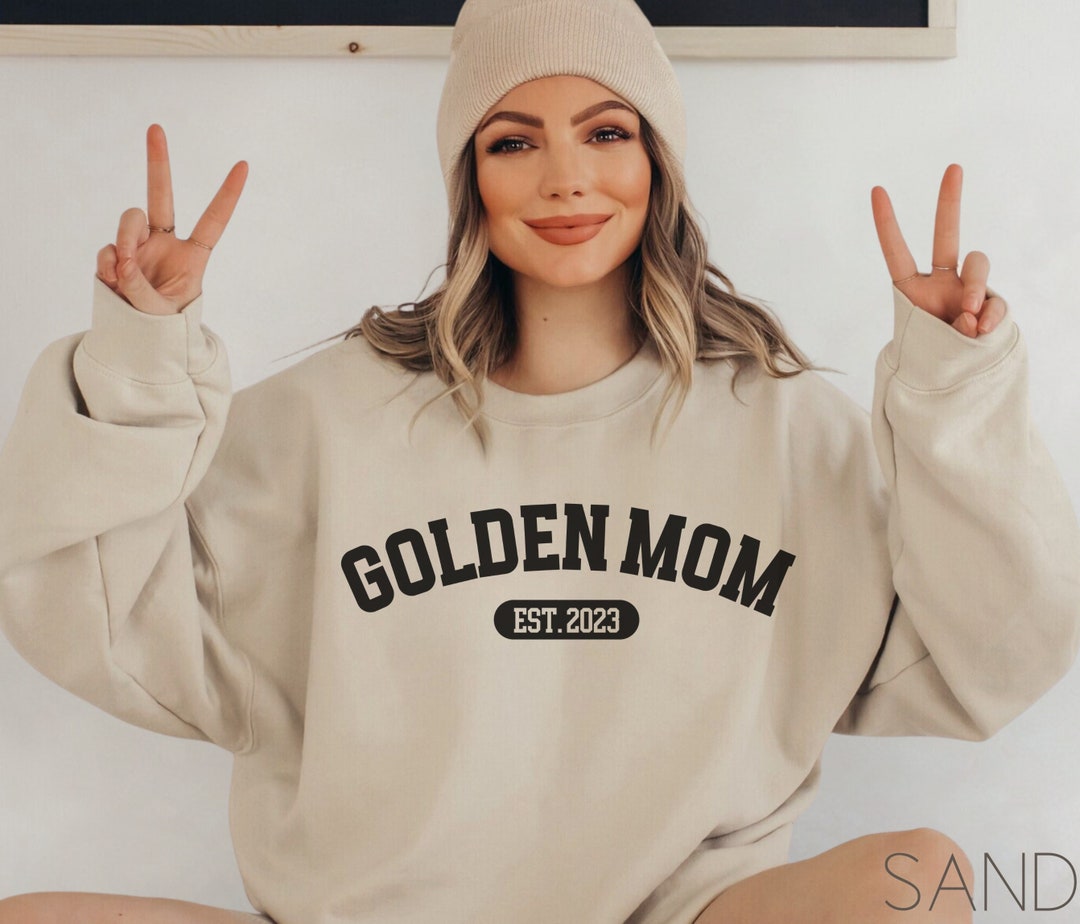 Golden Mom Sweatshirt Golden Retriever Mama Shirt Custom Dog Momma ...