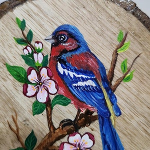 Hand-painted Bird Wood Slice Art: Rustic Tabletop Decor - Etsy