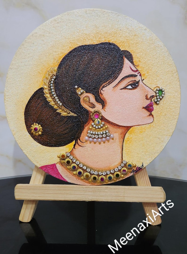 Marathi Lady Acrylic Painting: Indian Culture Art, 6x6 Circle Canvas ...