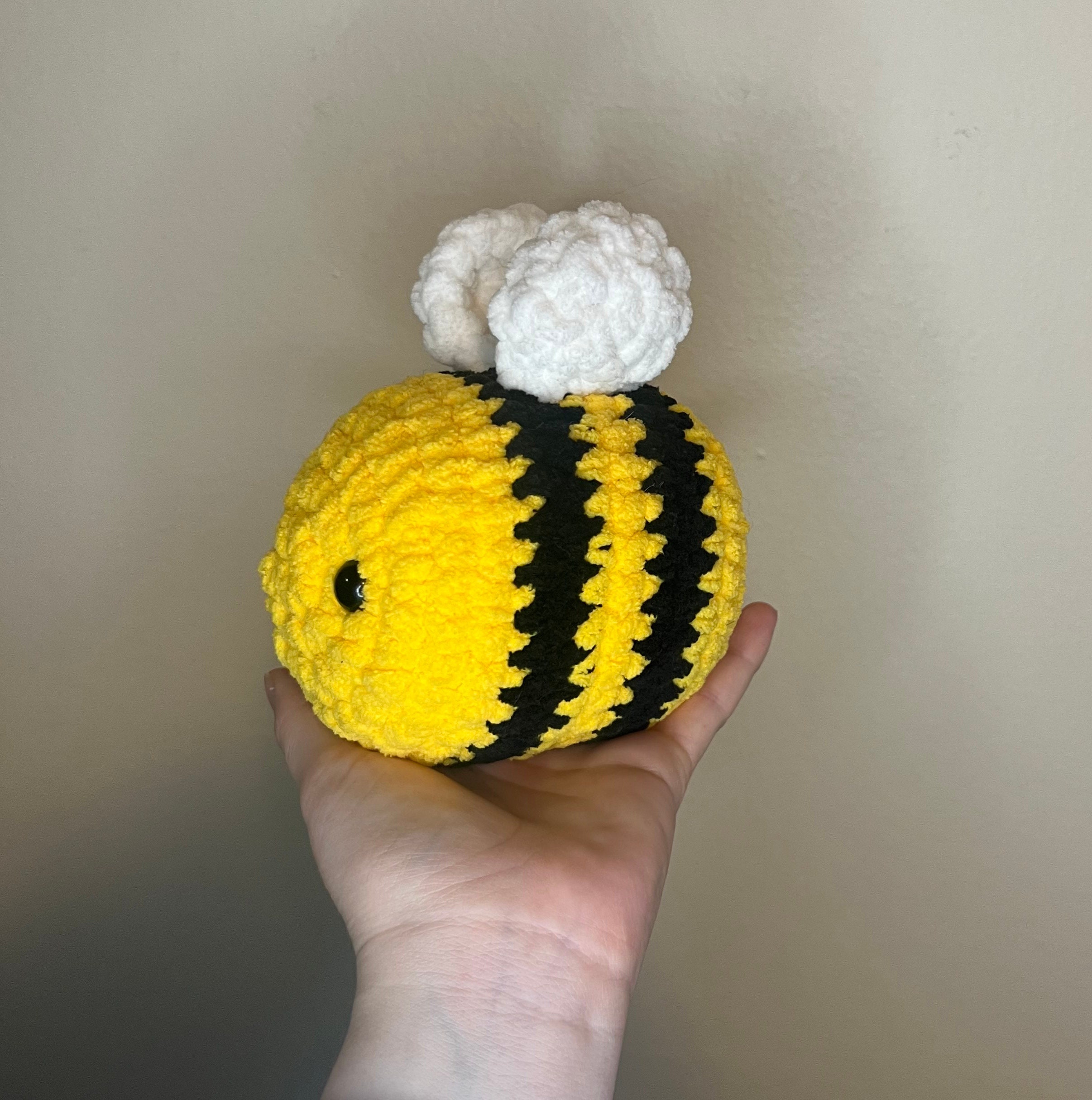 Crochet Bee Amigurumi PATTERN ONLY - Etsy