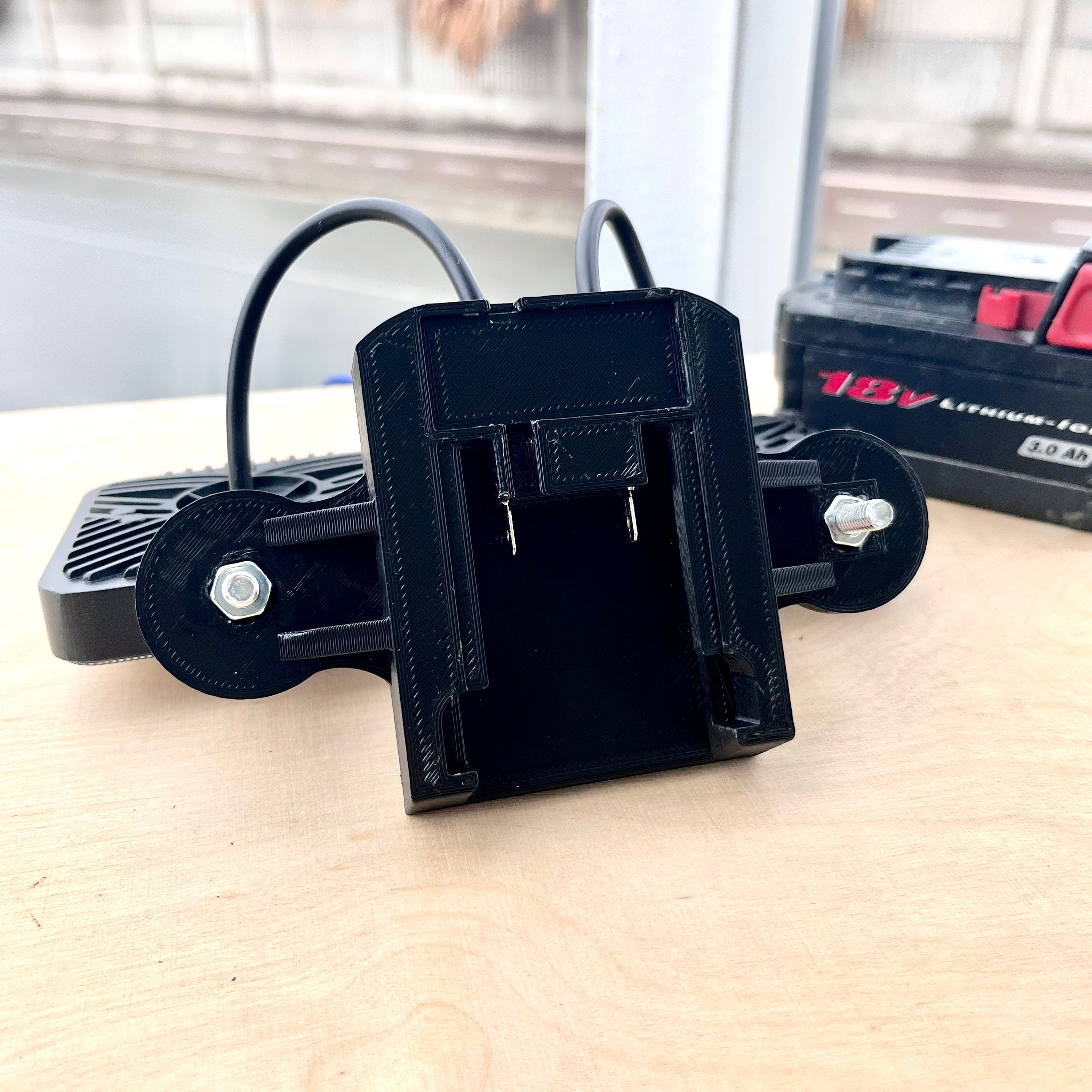 Milwaukee M18 Dual LED Work Light: Portable Job Site Lighting - Etsy