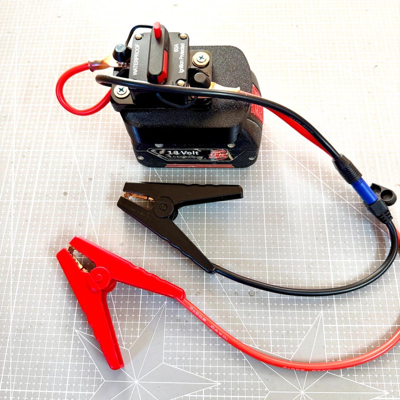 Bosch Procore Battery Jump Starter: Portable Car Battery Booster 18V ...