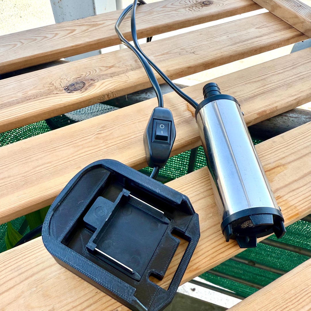 Makita Cordless Transfer Pump: Diesel, Fuel, Water, Oil - 18V Battery ...