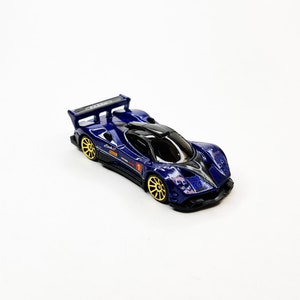 Pagani Zonda R Hot Wheels Car Keychain free Delivery - Etsy