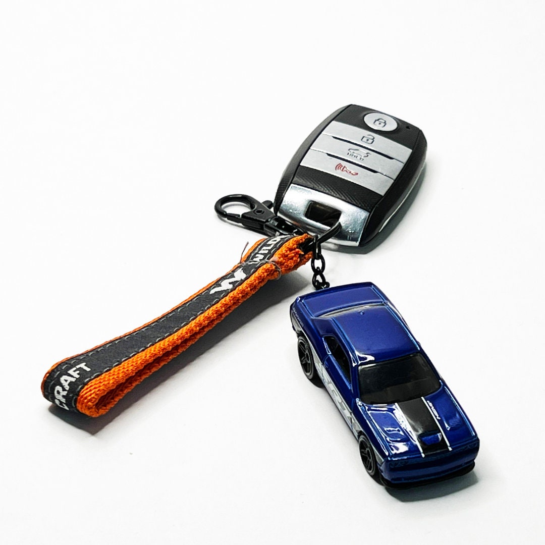 15 Dodge Challenger Hot Wheels Car Keychain gift for Him - Etsy