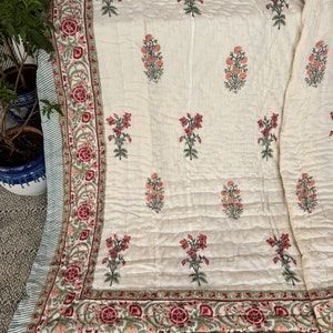 Floral Print Kantha Quilt Throw, Indian Reversible Cotton Bedding ...