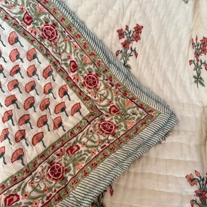Floral Print Kantha Quilt Throw, Indian Reversible Cotton Bedding ...