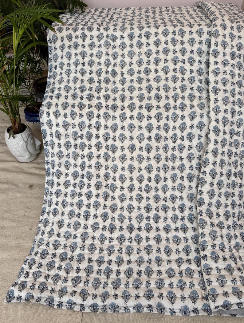 Anokhi Hand Block Printed Cotton Quilt, Reversible Bedspread Comforter ...