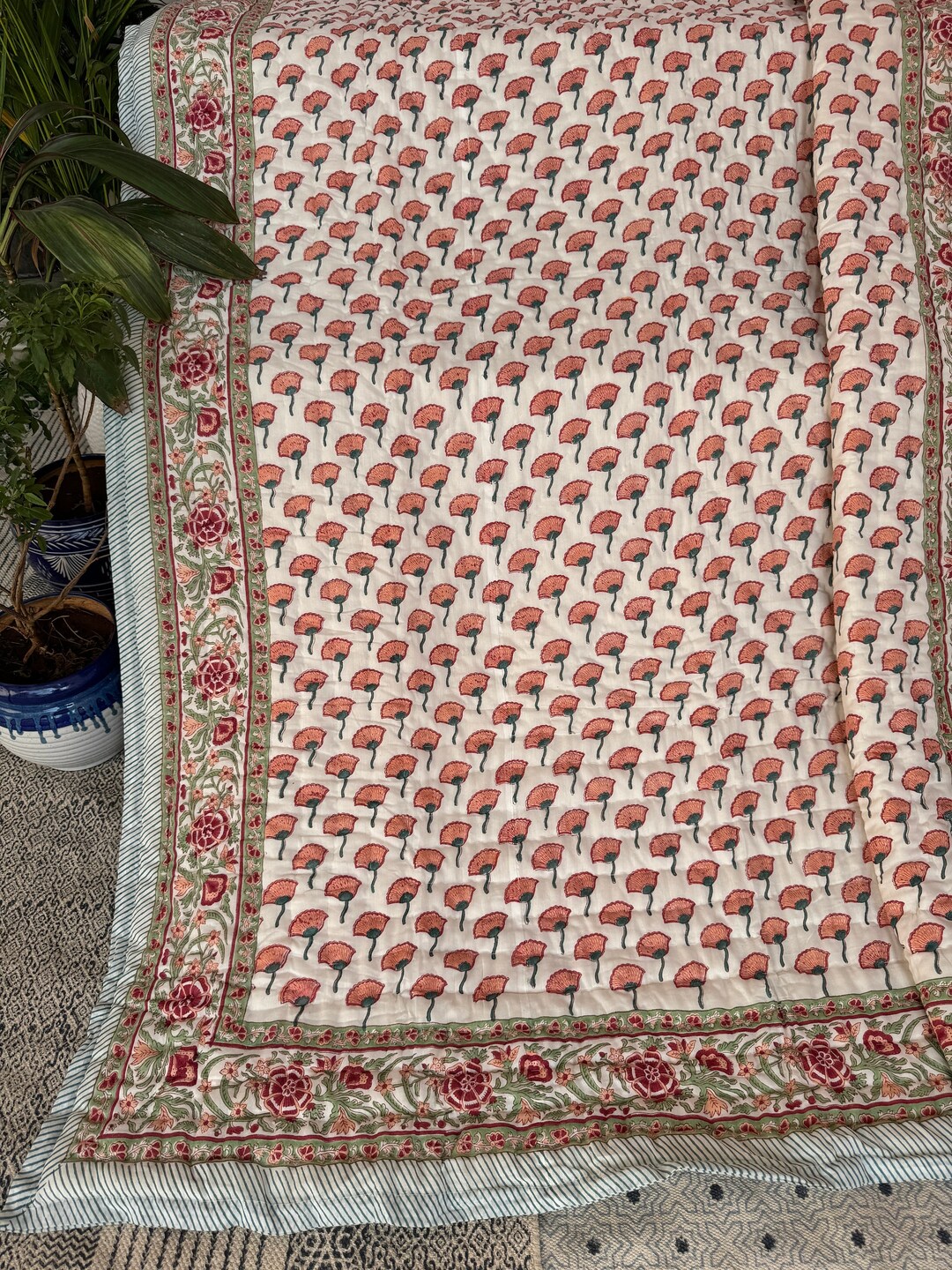 Floral Print Kantha Quilt Throw, Indian Reversible Cotton Bedding ...