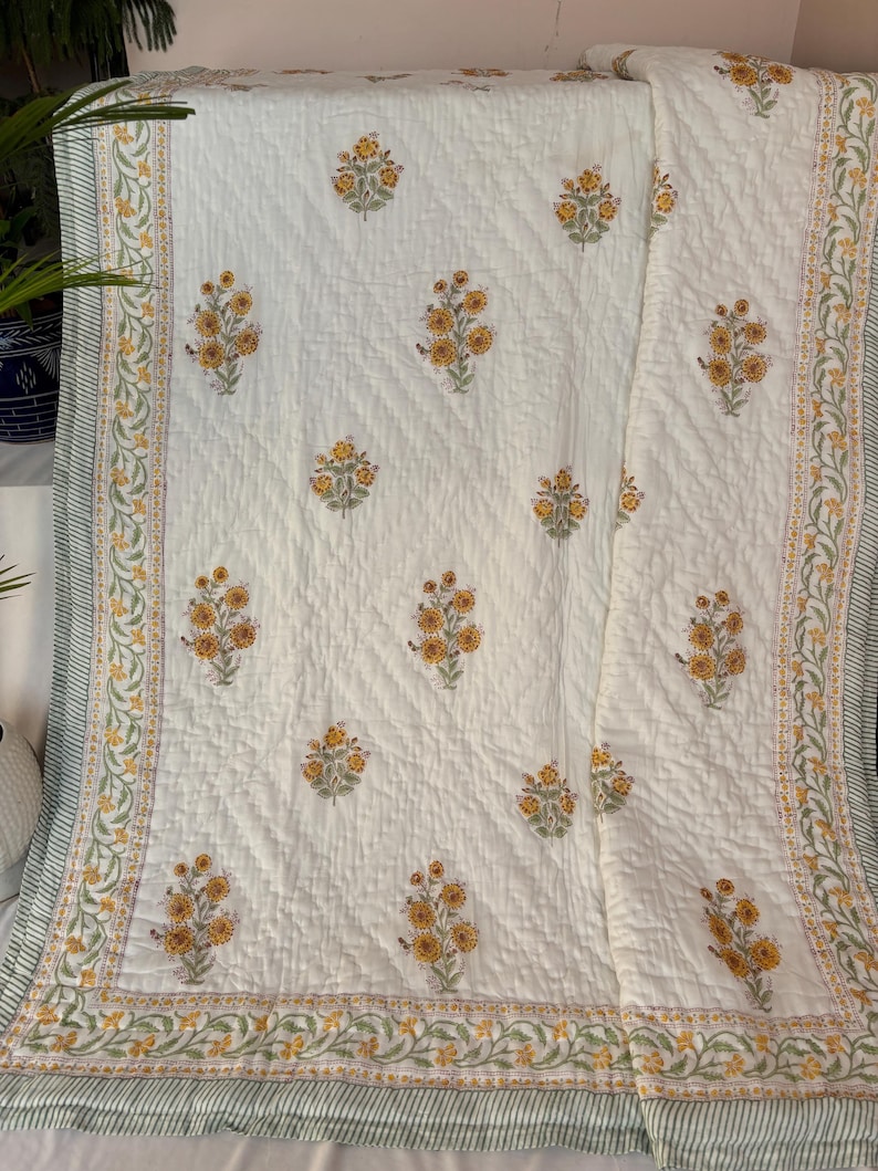 Anokhi Block Print Quilt: Reversible Floral Cotton Bedspread - Etsy