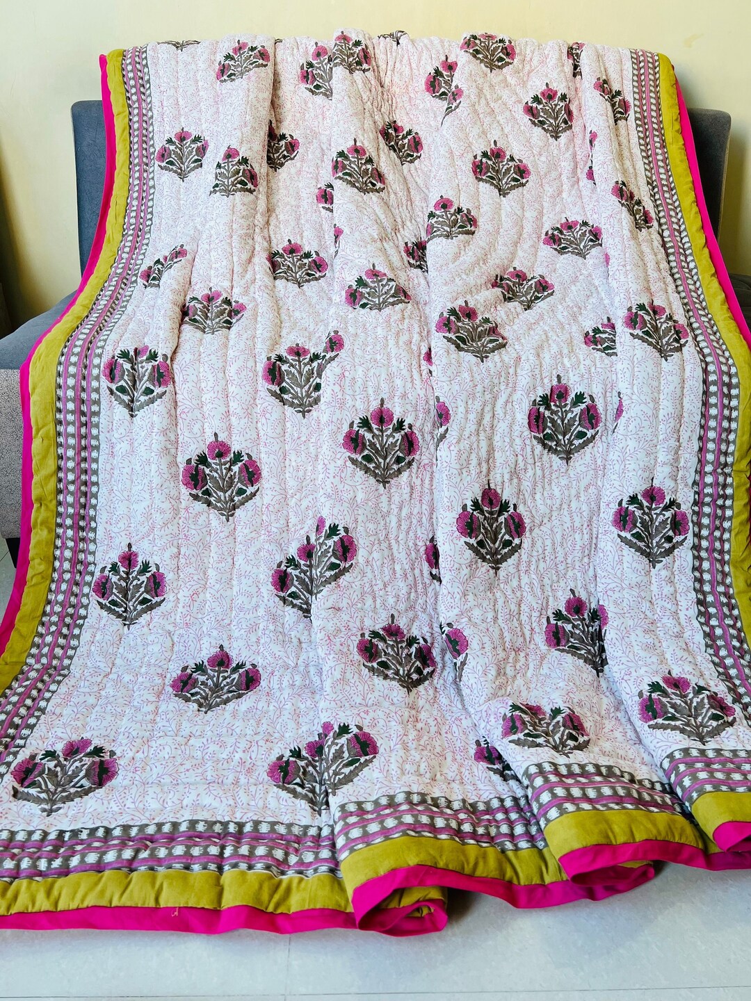 Indian Reversible Quilt New Floral Print Bedspread Soft Cotton Quilt ...