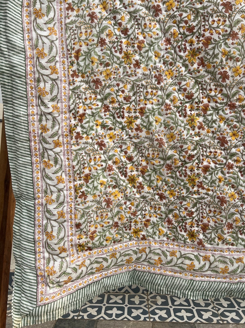 Handmade Reversible Floral Quilt Indian 100% Cotton Block Printed Quilt ...