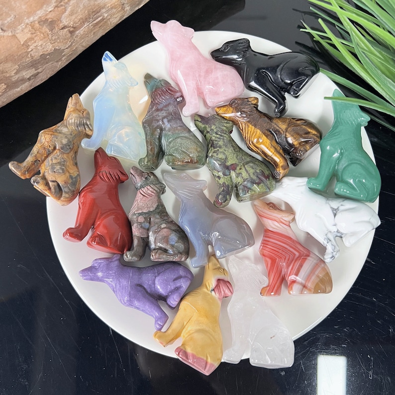 2 Crystal Wolf Carving Quartz Crystal Animal Carving - Etsy