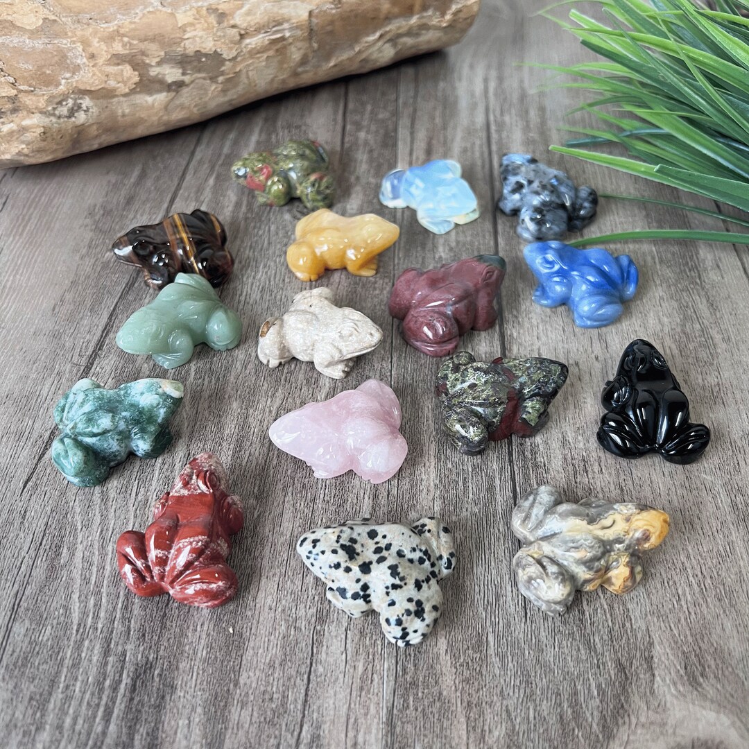 1.5" Crystal Frog Carving, Mini Frog Sculpture, Quartz Crystal Decor ...