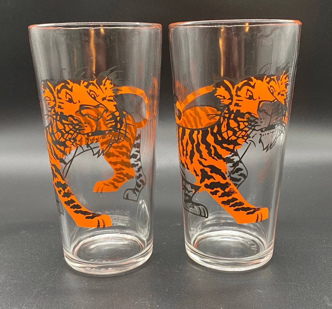 Vintage Esso “tiger in Your Tank” Glasses - Set of 2 - 1970s - Etsy