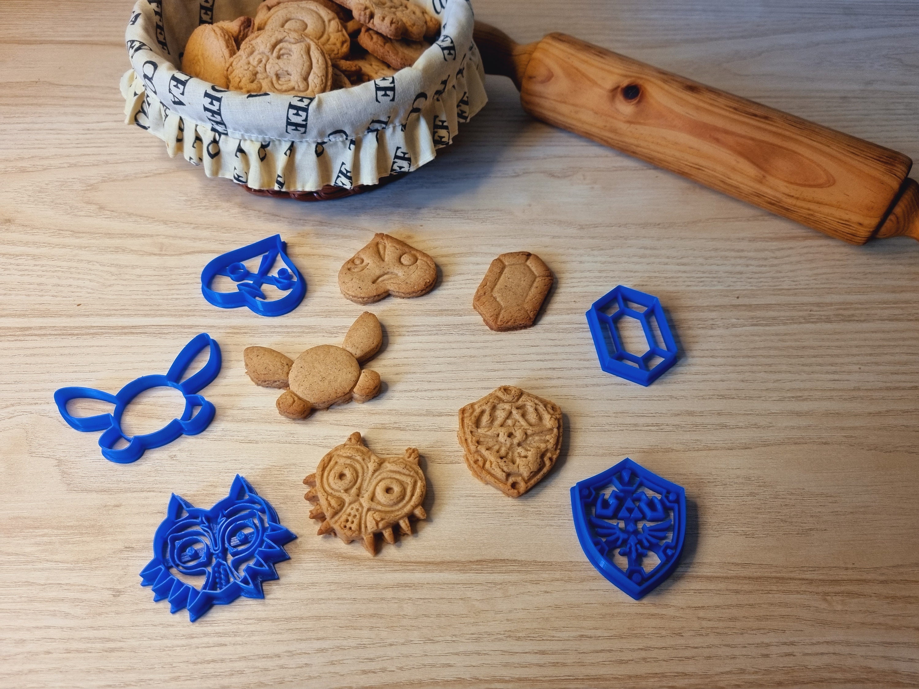 The Legend of Zelda Cookie Cutters - Etsy