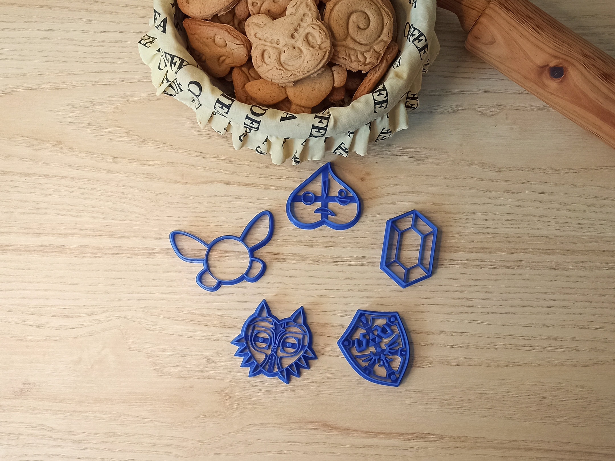 The Legend of Zelda Cookie Cutters - Etsy
