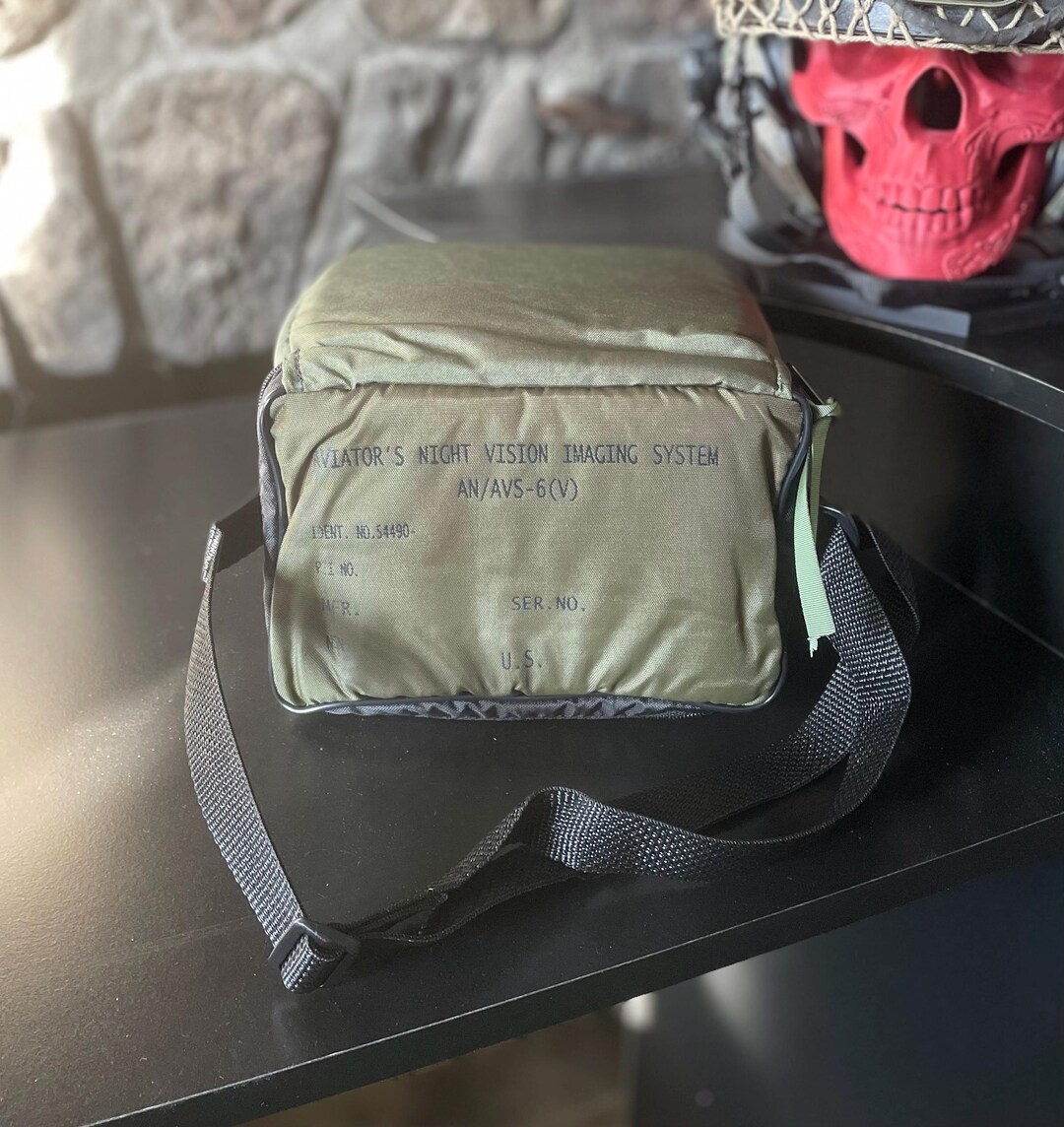 ANAVS-9/AVS-6 Night Vision Carrying Case With Foam Insert, ANVIS F4949 ...