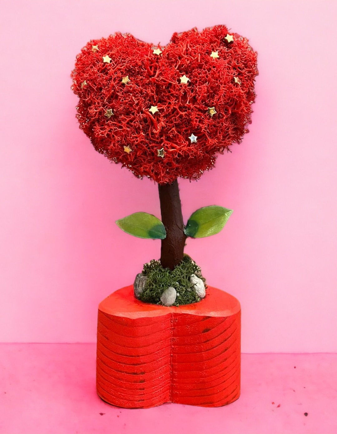 Red Heart Mini Moss Tree in Pot, Interior Moss Pots, Preserved Moss ...