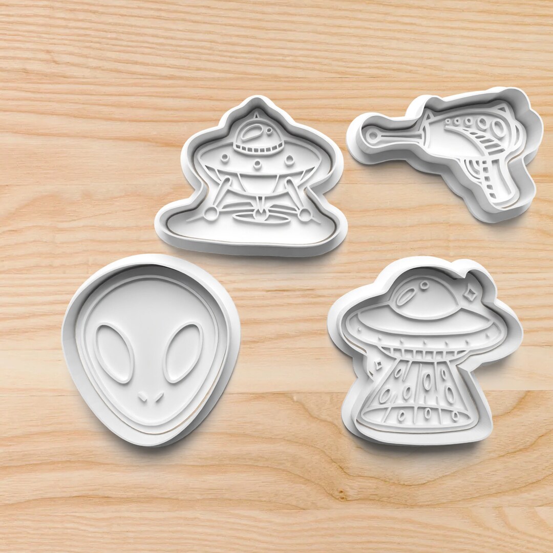 Alien Cookie Cutters || UFO Cookie Cutters || Alien Abduction Cookie ...