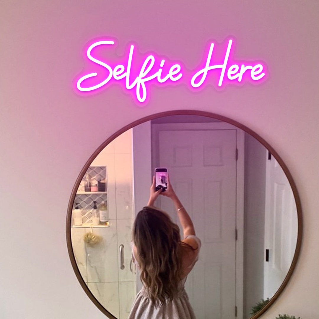 Selfie Here Neon Sign for Girl Room Decor back to School Girl - Etsy