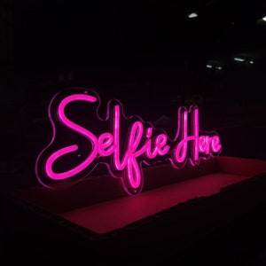 Selfie Here Neon Sign for Girl Room Decor back to School Girl - Etsy