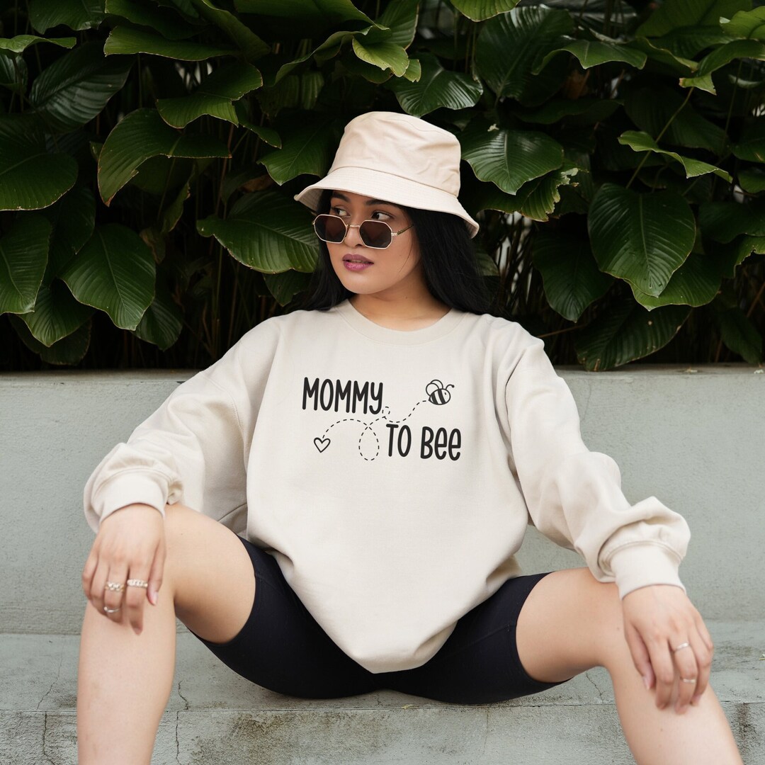 Mommy to Be Sweatshirt, Pregnancy Reveal Sweatshirt, New Mom Gift ...