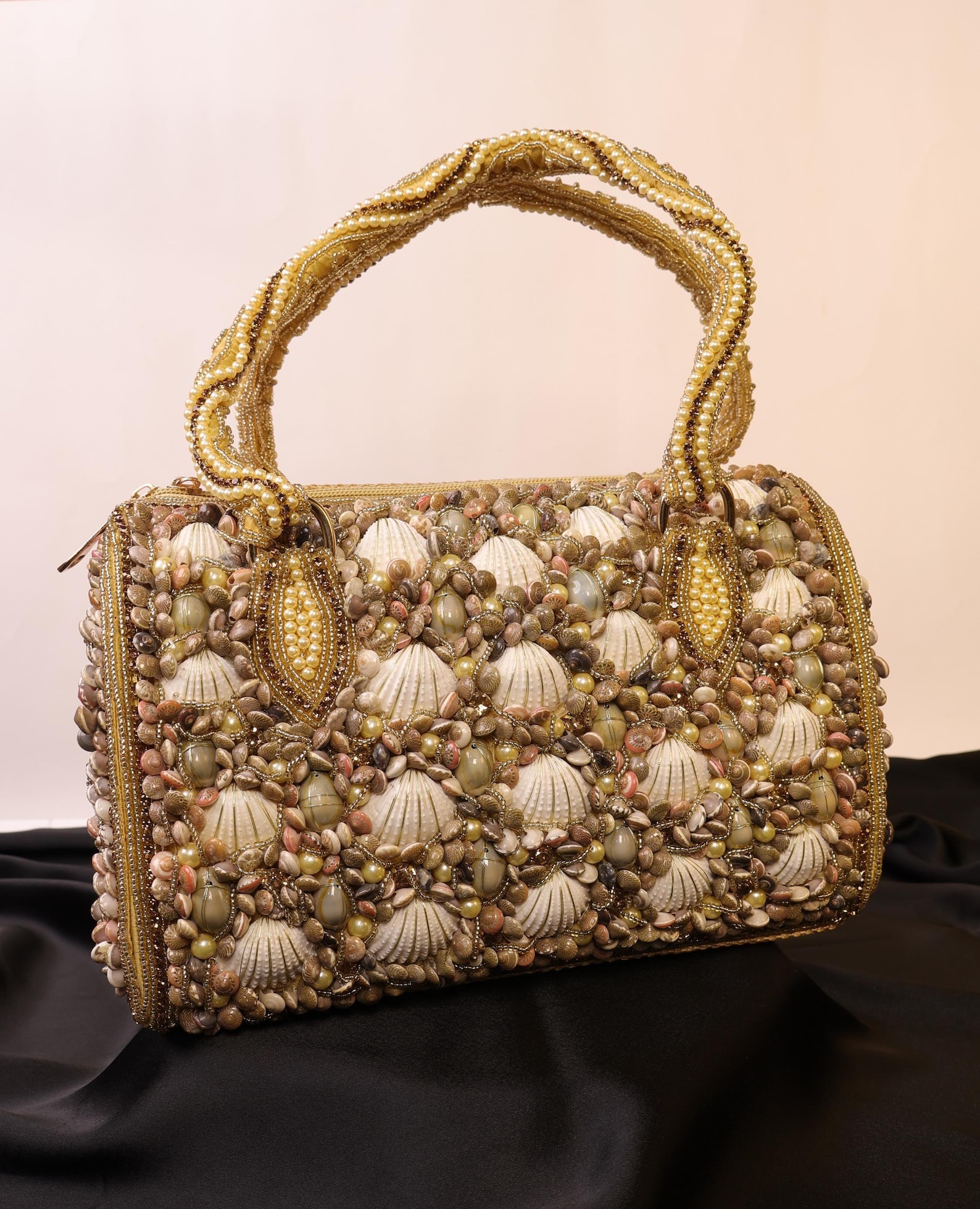 Seashell Embellished Handbag, Golden Bogo Bag With Coral Shells ...