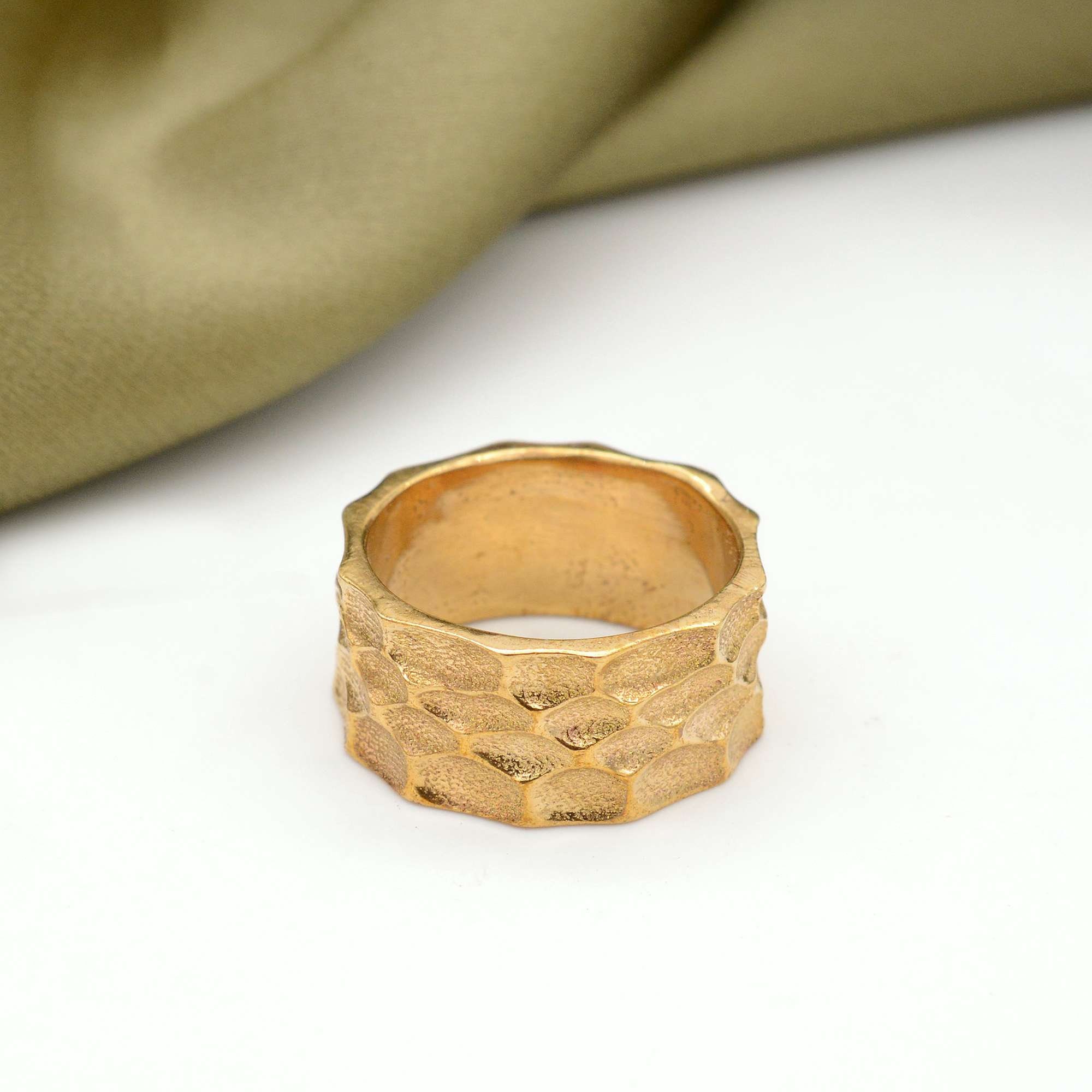 14k Gold Wedding Ring for Mens, Hand Engraved Wide Thick Heavy Wedding ...