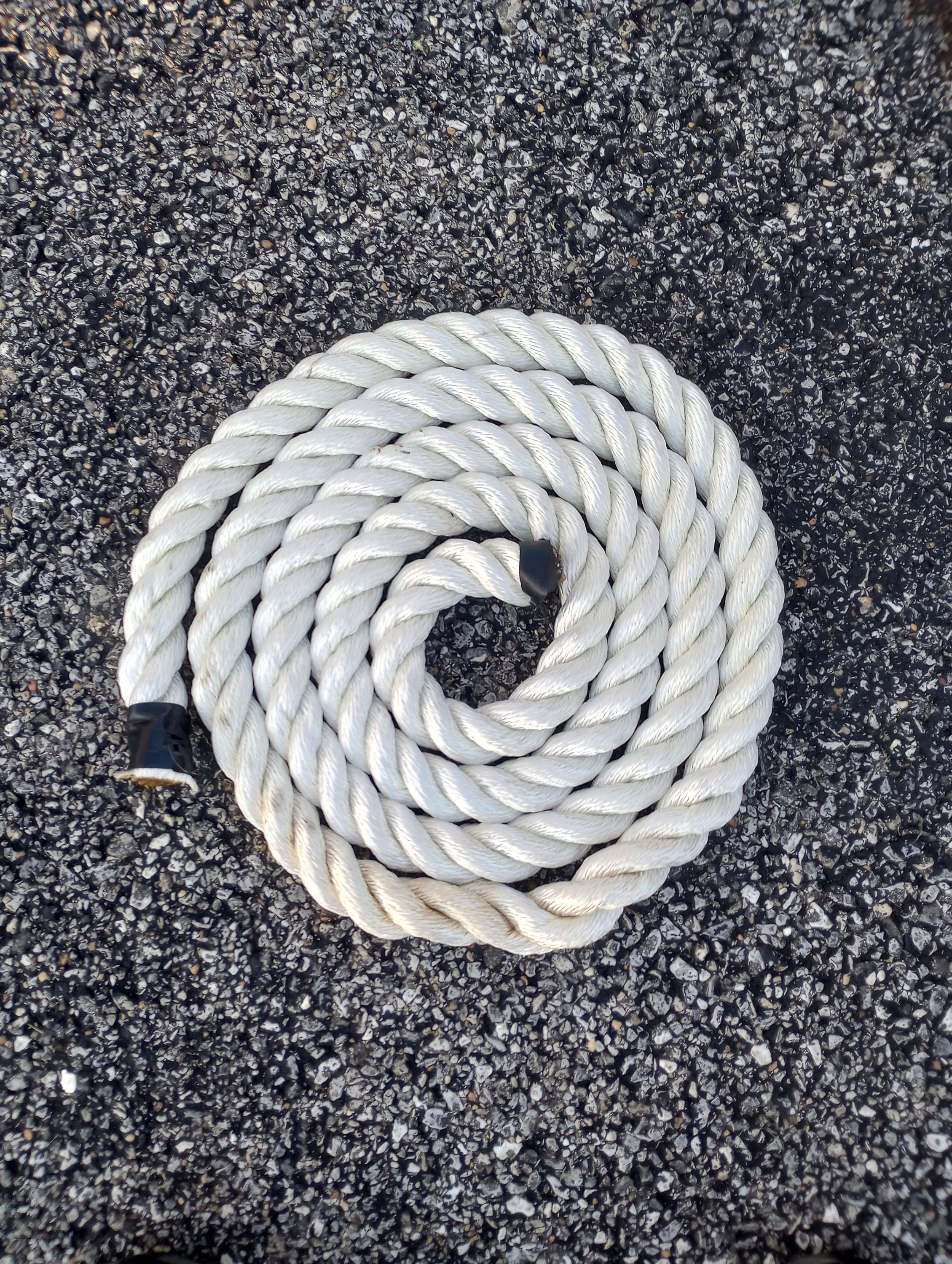 White Nylon Rope Landscape Border Railing 1-1/4 Diameter 210 or 5 Ft ...
