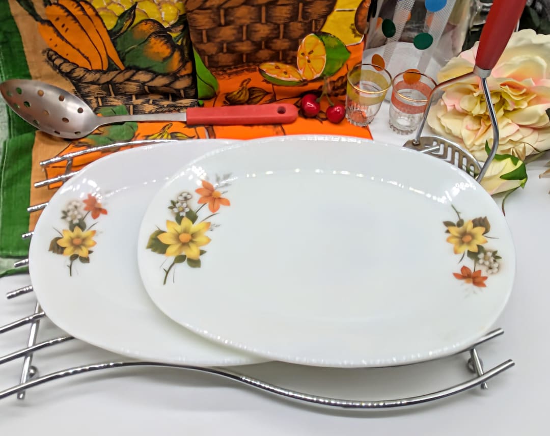 2 Vintage Pyrex Oval Milk Glass Steak Plates Autumn Glory Pattern ...