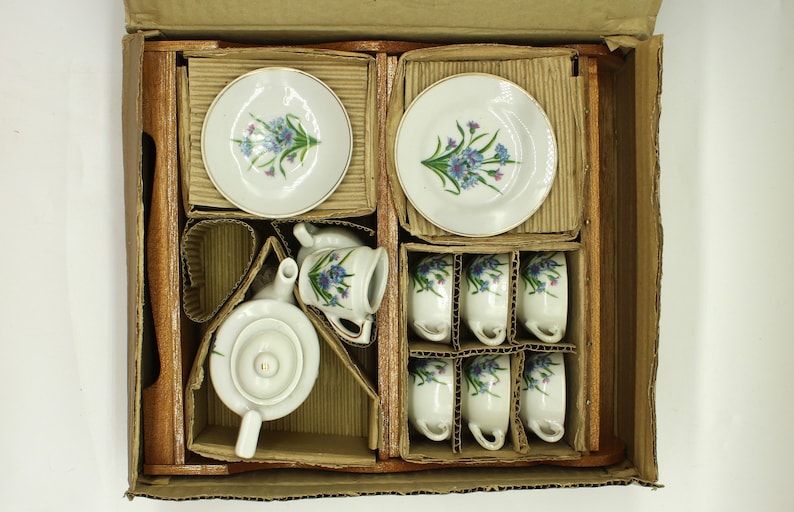 Complete Boxed Vintage Dolls Toy Tea Set With Wooden Display Cabinet ...