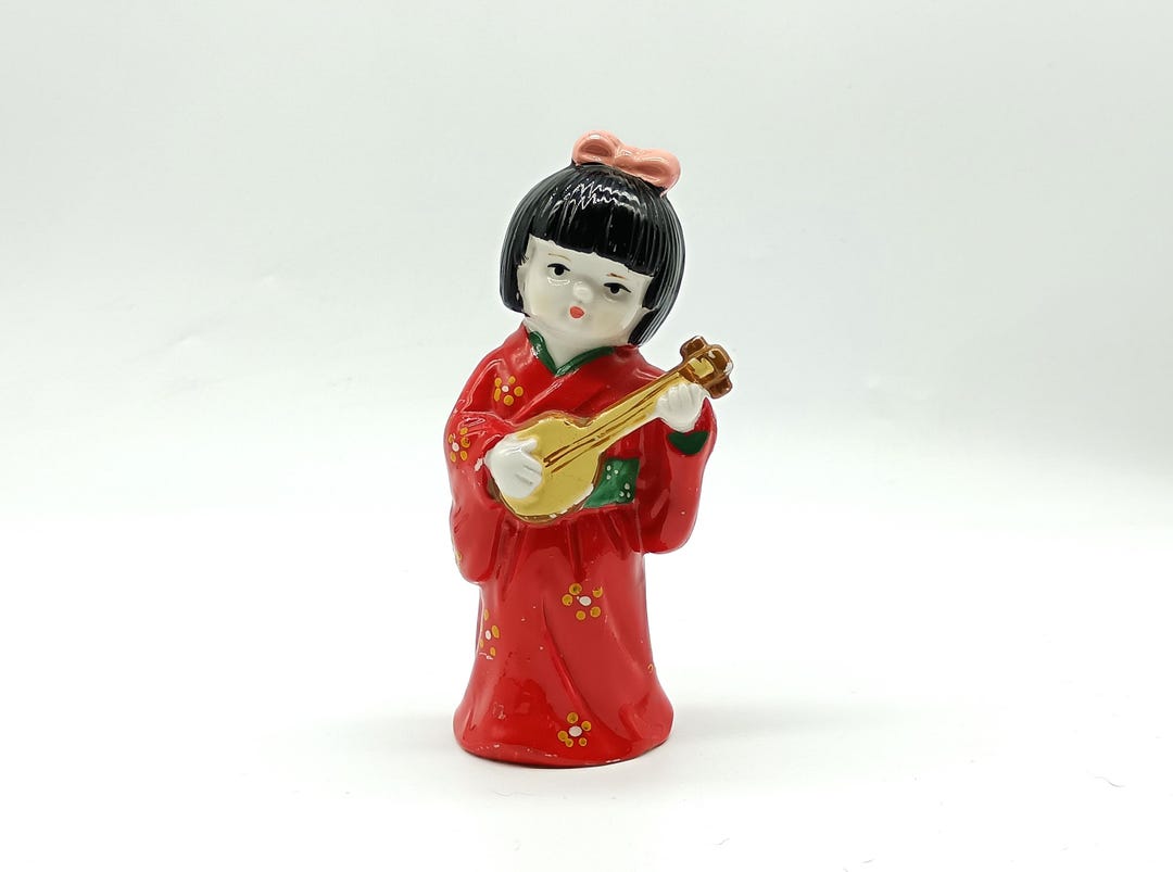 Vintage Oriental Asian Japan Geisha Girl Ceramic Figure Playing Guitar ...