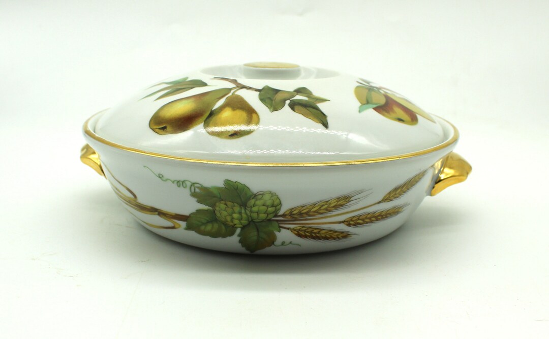 Royal Worcester Evesham Round Casserole With Lid. Fruit and Gilding ...