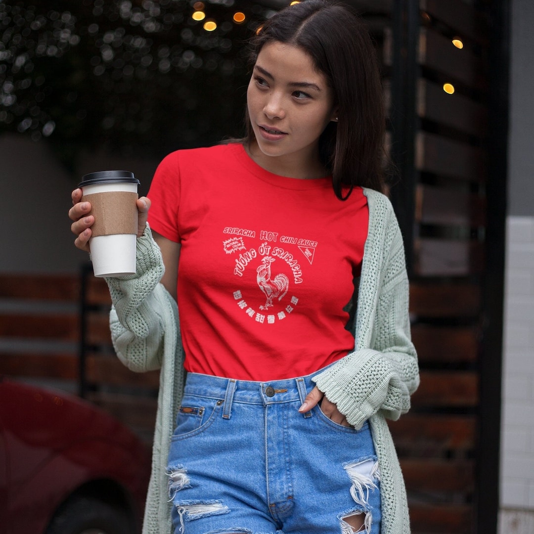 Fun Shirt Hot Sauce Tshirt Sriracha T-shirt, Vietnamese Pho Noodle ...