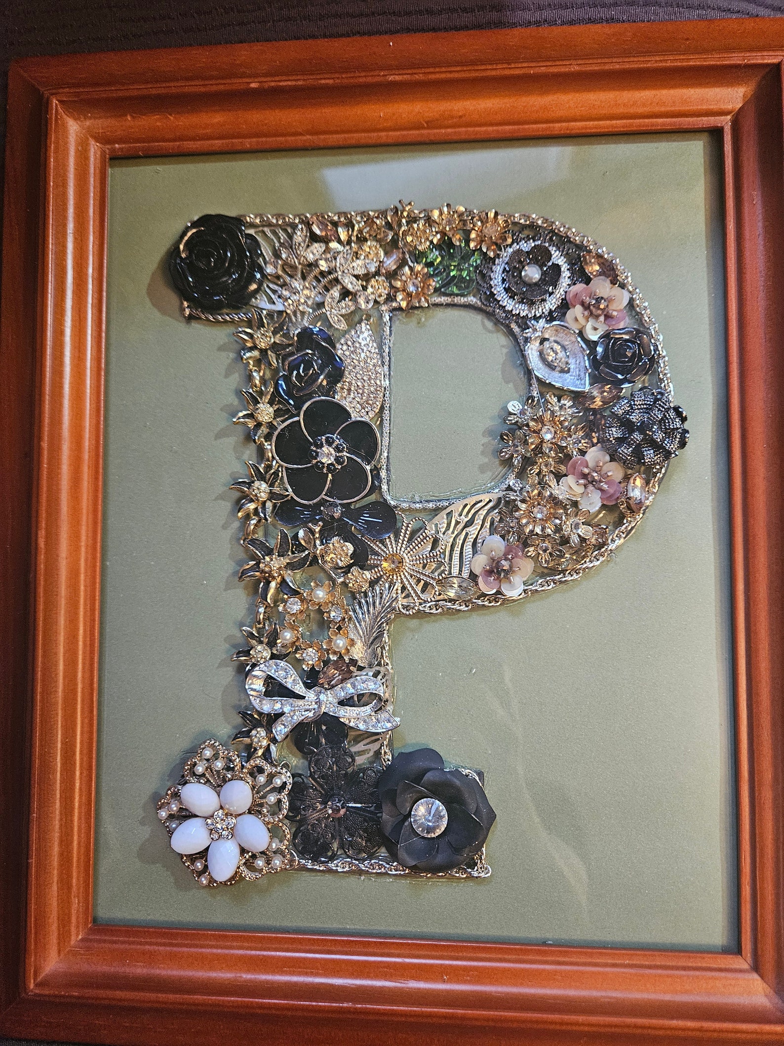 Made to Order Vintage Jewelry Initial Craft on an 8 X 10 Photo Frame ...