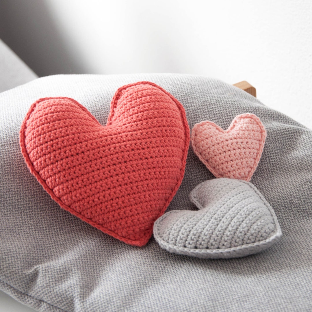 Plush Heart Crochet Pattern, Valentines Day Crochet Gift, Pattern for 3 ...