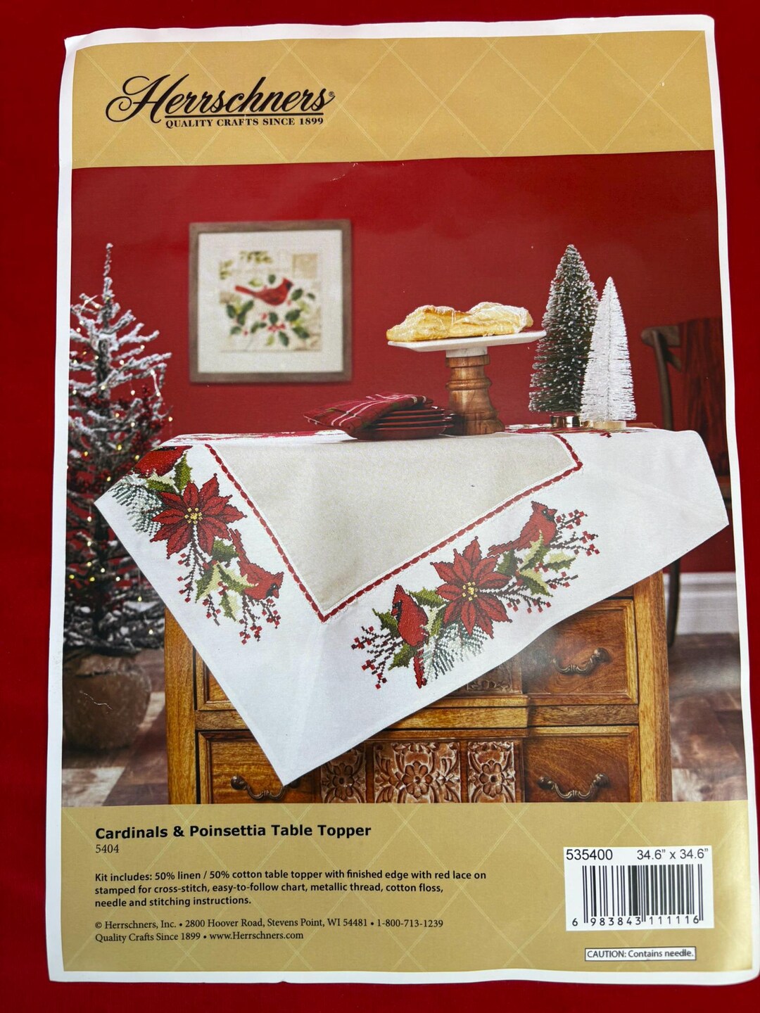 Herrschners "cardinals and Poinsettia" Stamped Cross Stitch Table ...