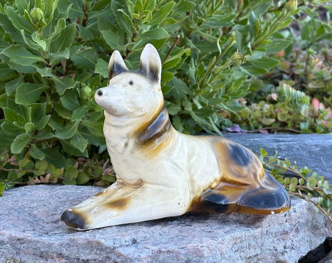 Vintage Chalkware German Shepherd Dog, Carnival Prize Chalkware Dog ...