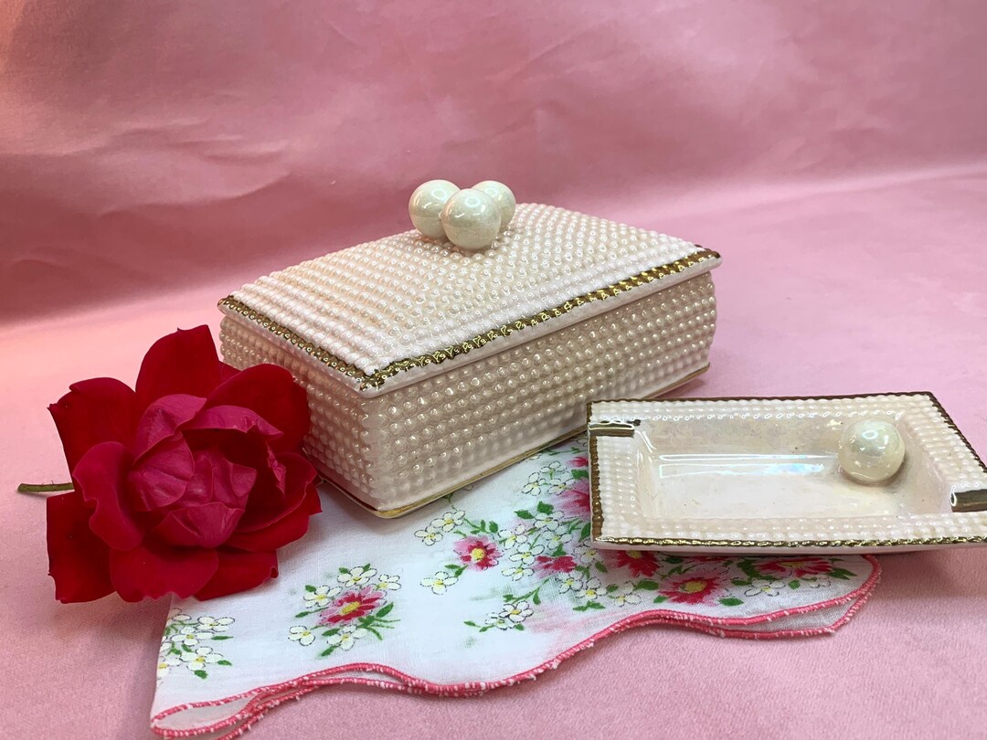 Vintage Ucagco Ceramic Feminine MCM Cigarette Box With Ashtray MCM Pink ...