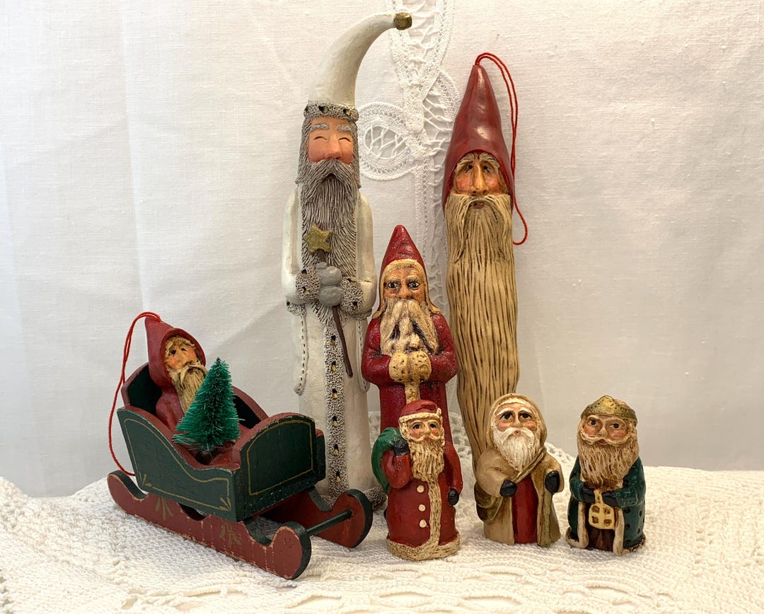 Bundle Lot of 7 Vintage Santas, Santa Ornaments and Santa Figurines ...