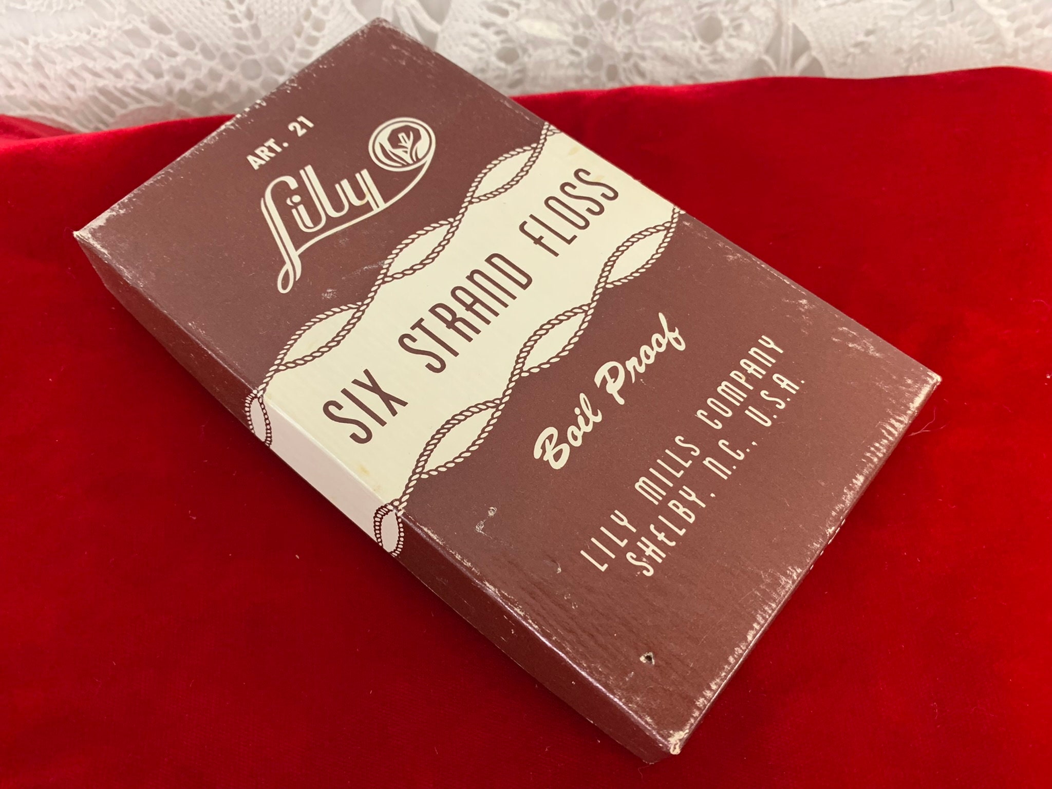 Vintage Lily Six Strand Floss Box With Floss Bucilla Floss - Etsy