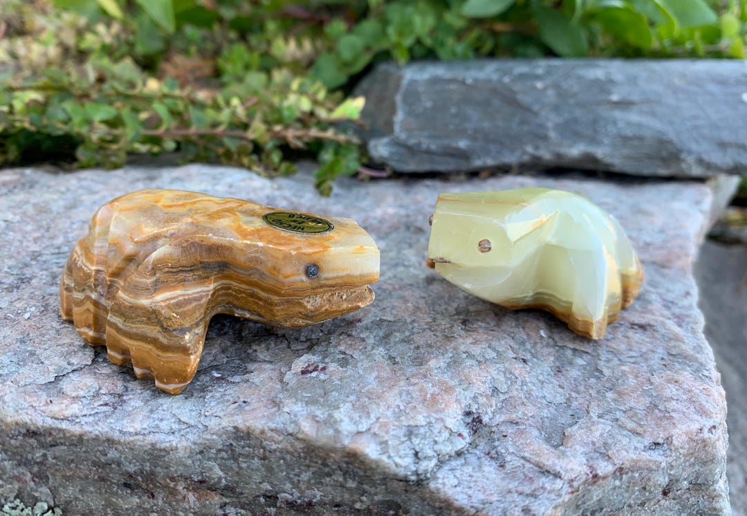 Set of 2 Carved Stone Frogs Made in Mexico Stone Frog Figurines Frog ...
