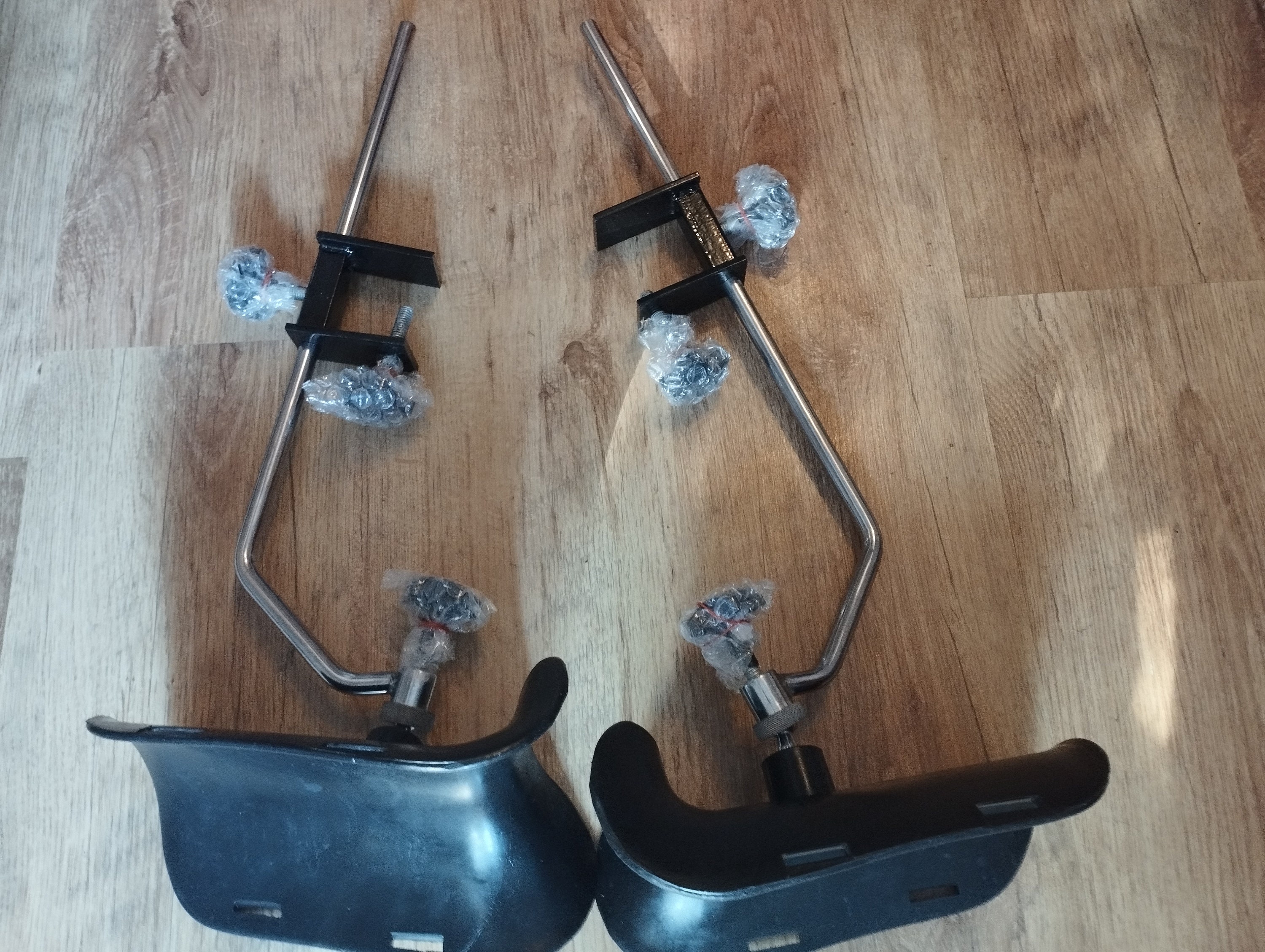 Leg Holder Examination Chair Gynecology Examination Chair Gyn Leg Rest ...