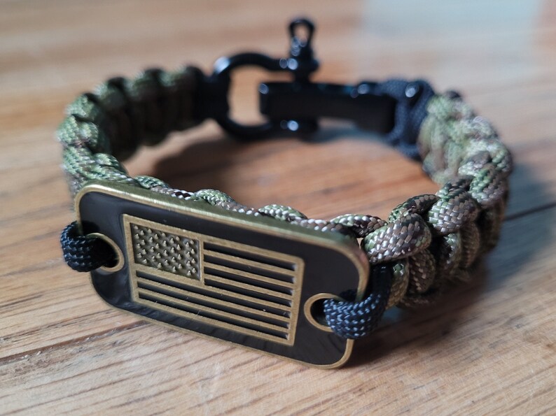 American Flag 550 Paracord Wristband - Etsy