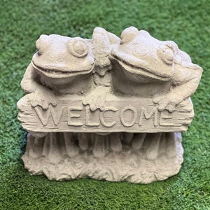 Concrete Twins Frogs With Welcome Sign Statue Detailed Two - Etsy